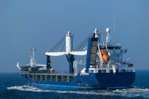 Minimizing Ship Risks: Choosing the Right Vessel | Roanoke Trade